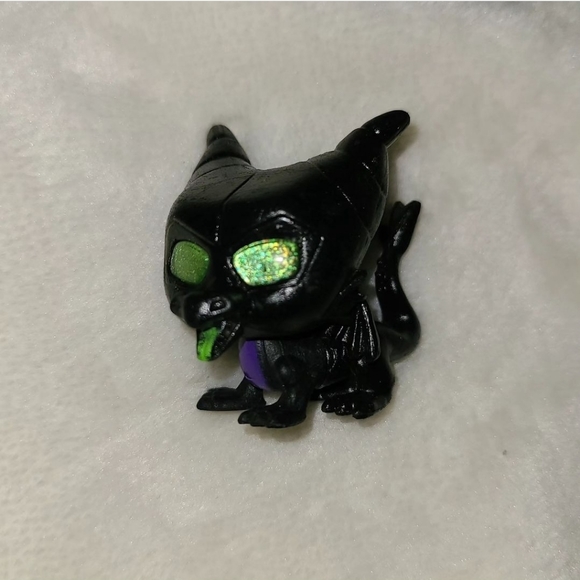 Disney | Toys | Maleficent Dragon Sleeping Beauty Disney Doorables ...